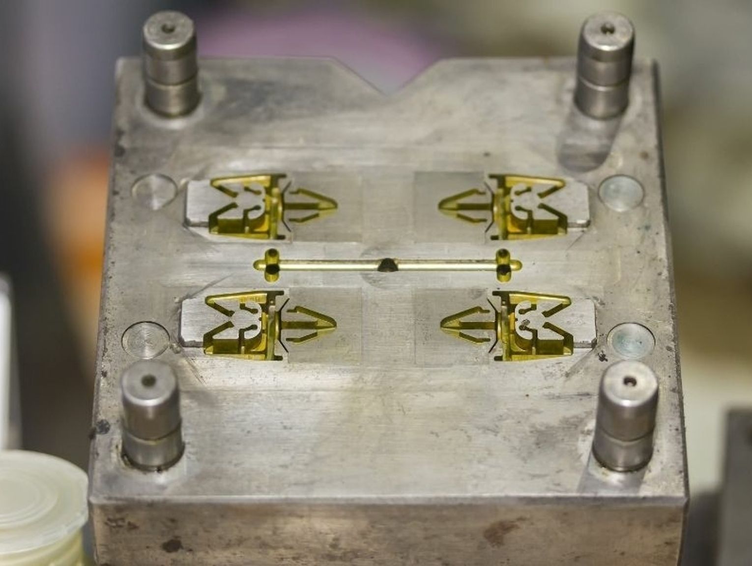 Design Capabilities of Reaction Injection Molding