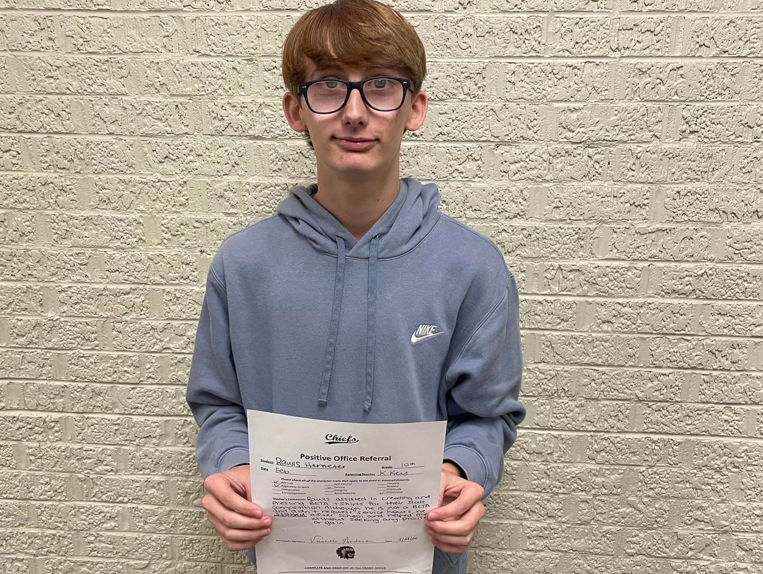 Hemeter receives award for service