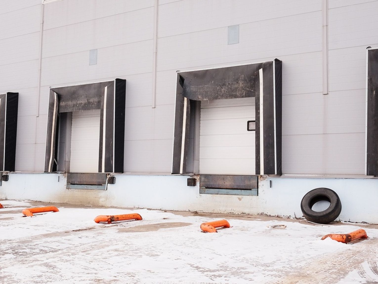 How Weather Impacts Workplace Safety in Loading Areas